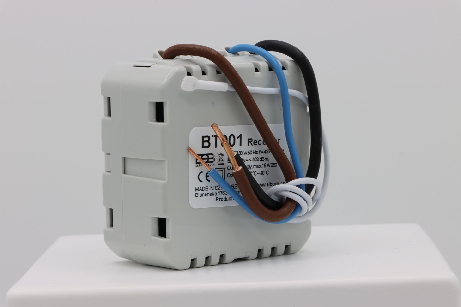 Unterputz Funkempfänger BT001 bei Infrarot vitalheizung